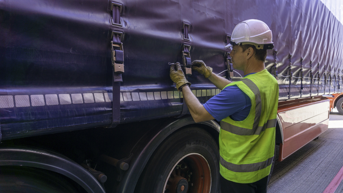 Safe Loading and Securement: Protecting Drivers, Cargo, and Roads